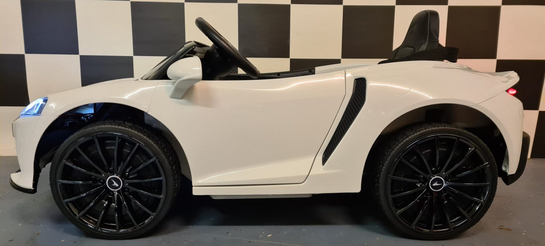 Batterie Kinderauto MCLaren - Cars4Kids elektrische Kinderautos
