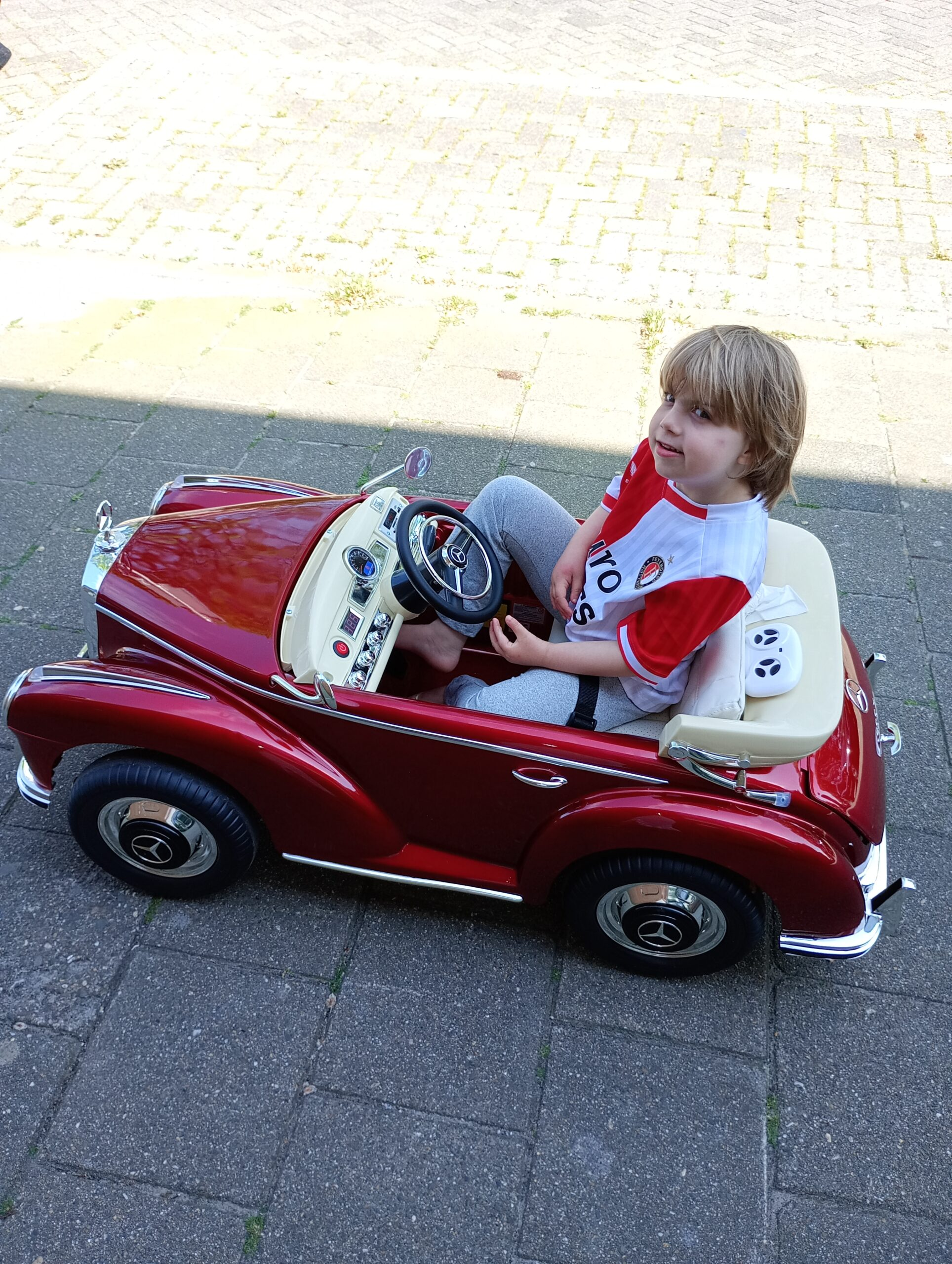 Cars4Kids - Elektrische Kinderautos, batteriebetriebene Quads und ...